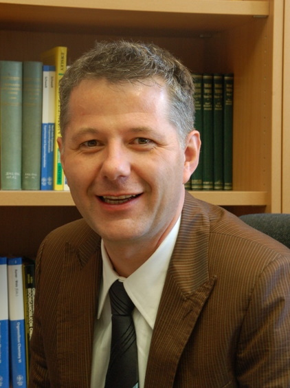 Prof. Mitzel - Universität Bielefeld