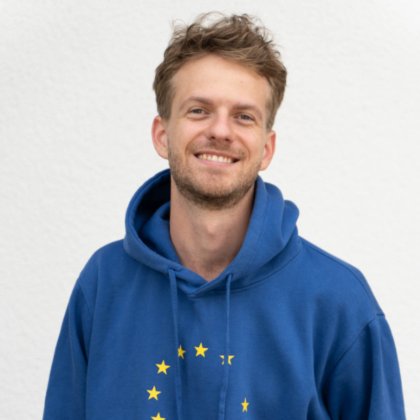 Michael B. Strecker - Universität Bielefeld